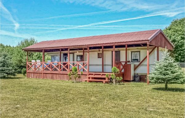 Beautiful Stacaravan In Smoldzino - Polen