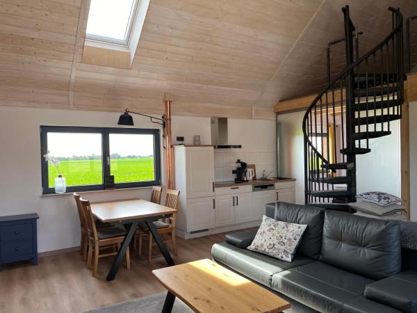 Großzügige Ferienwohnung Mit Weitem Ausblick - Neuruppin