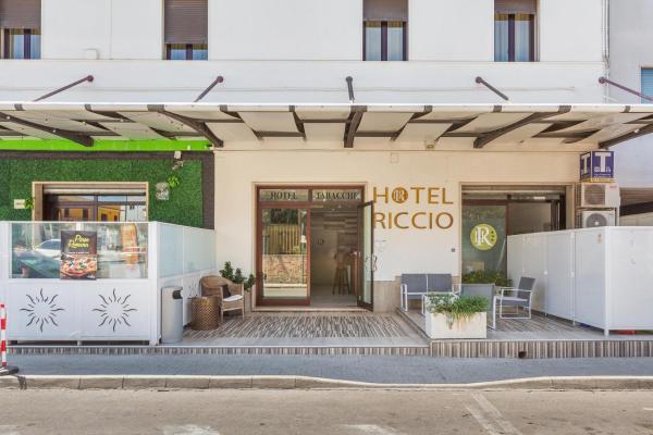 Hotel Il Riccio - Torre Lapillo