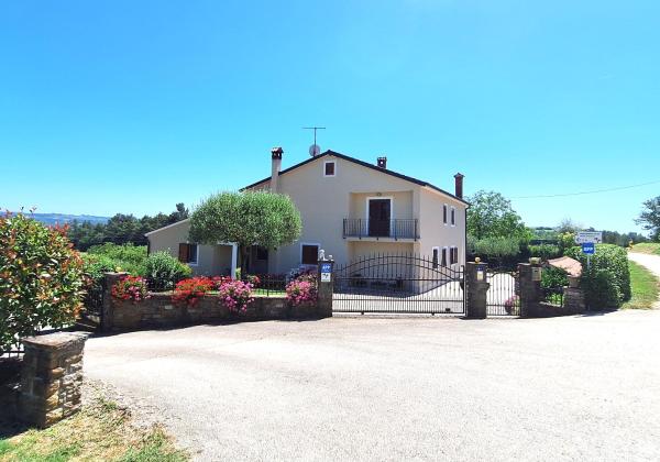 Apartment Mita - Buje