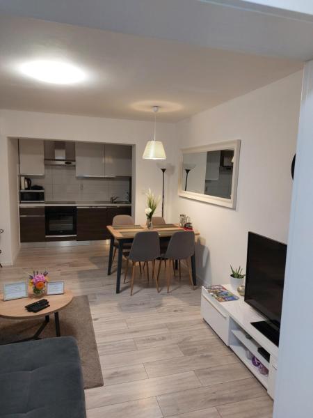 Two Bedroom Apartment - Rijeka