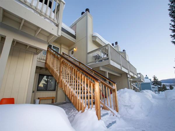 Meadow Ridge Court 18 Unit 11 - Colorado