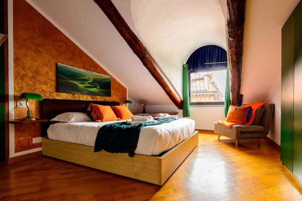 -Porta Susa - Centro- Elegante Mansarda X5 - Wi-fi - Turin