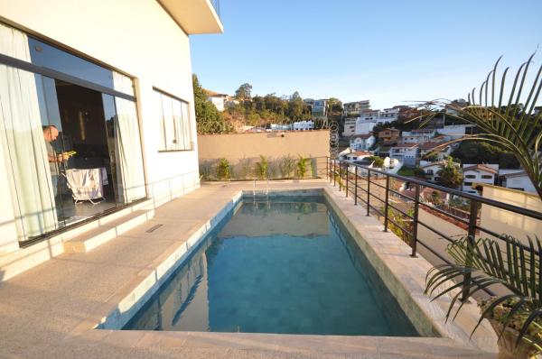 Casa Agradável A 03 Minutos Do Centro - Poços de Caldas