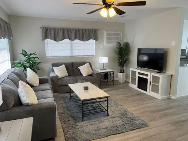 Cozy Home In Beverly Hills Near Crystal River - Beverly Hills, FL