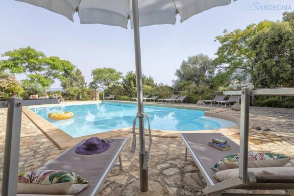 Olivastri Cottage With Pool In The Nature Park Of Porto Conte - Alghero