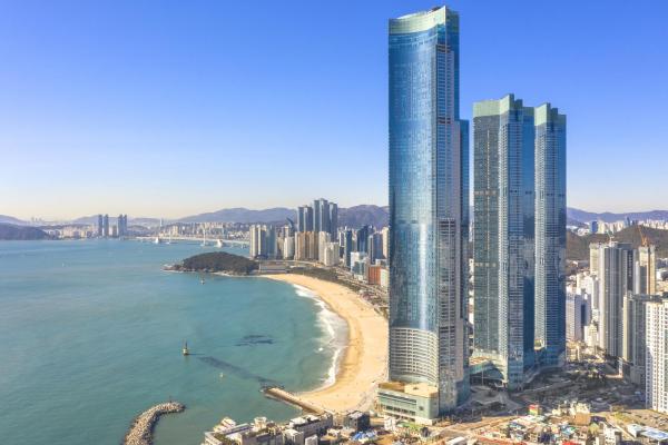 Lct Residence Y Collection - Busan