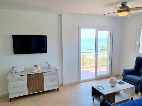 Barbados Beach And Pool Apartment - Fuengirola