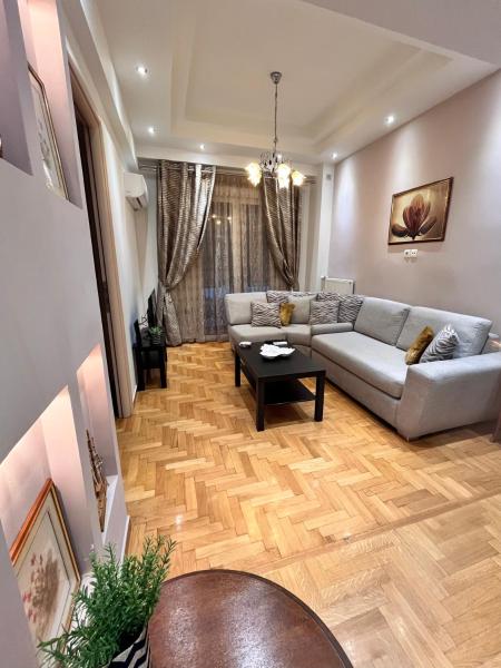 Beautiful Luxurious Family Apartment In Koukaki - Athens