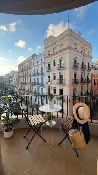 El Faro Apartaments Suites - Plaça De La Font - Tarragona