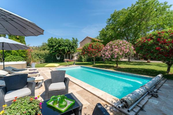 Le Mas - Saint-Rémy-de-Provence