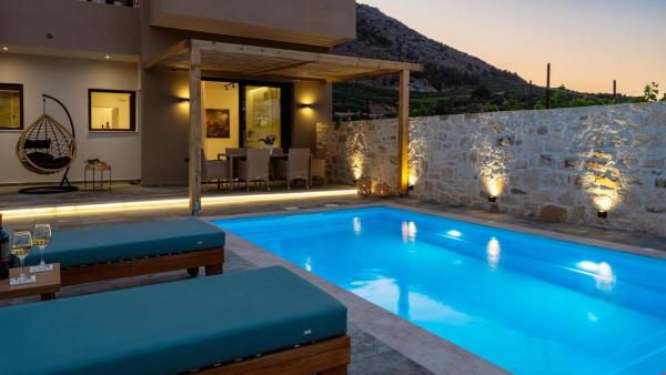 Irisma Luxury Villa With Private Pool - Heraklion