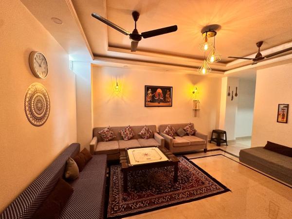 Yoga Retreat At The Ganges In Rishikesh - Rishikesh