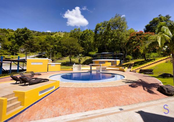 Hotel Sinai Sv - 
