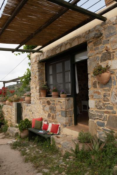 Orgon Farm Traditional Houses - Crete