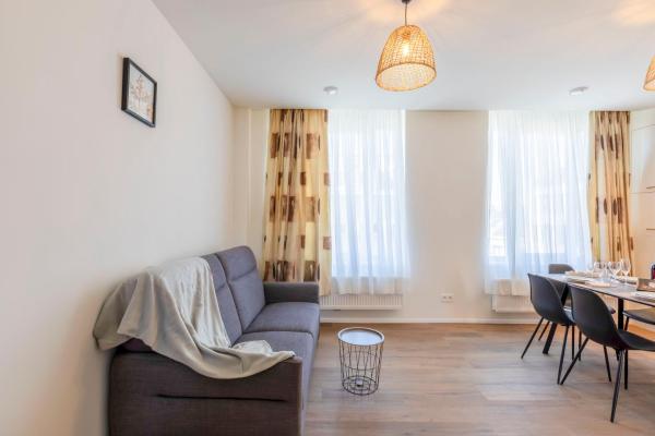 Ereva Seaside 2 Bedroom Duplex Modern Apartment - 오스텐트