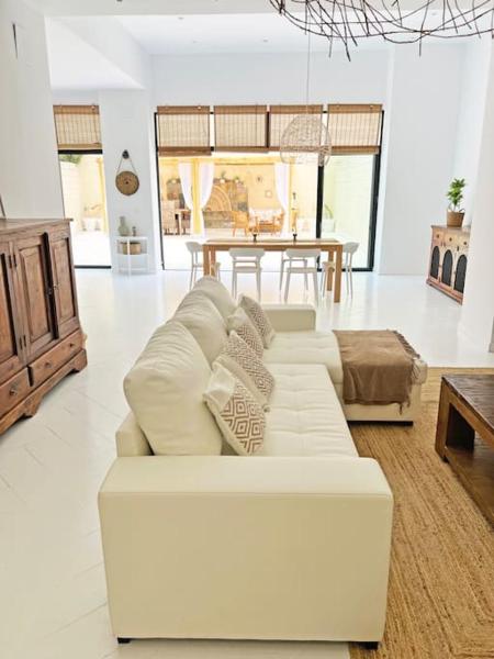 Estilo Ibicenco - Luminoso - Gran Terraza - Alicante