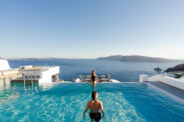Senior Suite With Plunge Pool And Caldera View - Oia
