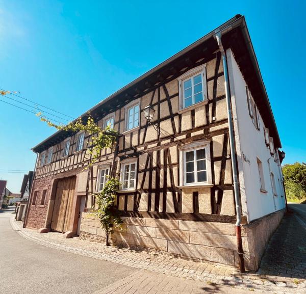 Auszeit - Historisches Ferienhaus In Der Südpfalz - Klingenmünster