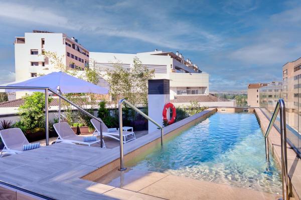 Apartamentos Luna Suites Granada - Alhambra