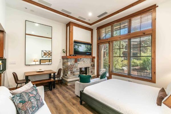 Catamount Lodge 105 By East West Hospitality - Sandy Beach Tahoe Vista