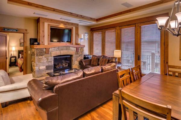 Catamount Lodge 204b By East West Hospitality - Lake Tahoe