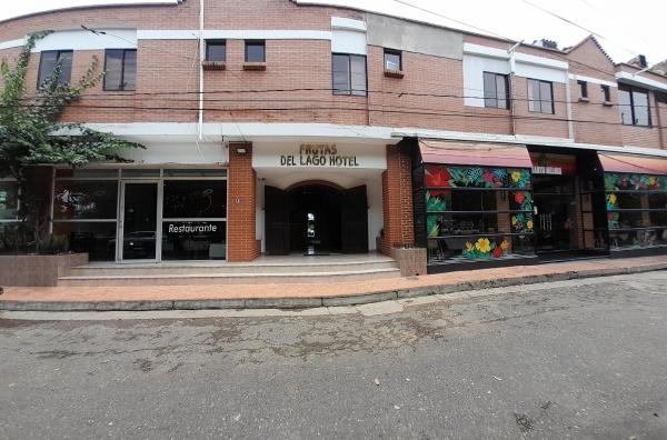 Hotel Frutas Del Lago - Caucasia