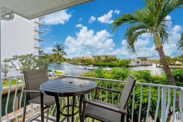 New Waterfront Retreat With Views & Pool Access - Pompano Beach, FL
