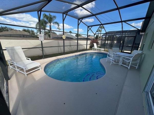 Completely Updated Villa Private Pool Beautiful - Lake Eva, FL