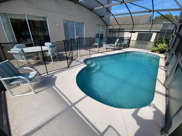 Plenty Of Sunshine Southern Dunes Pool Home - Winter Haven, FL