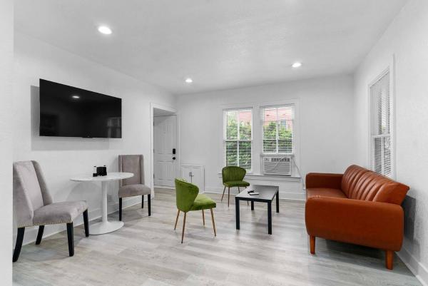 Downtown Orlando 1br Peaceful Convenient - Orlando, FL