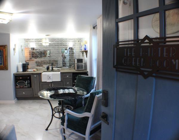 The Barter Green Room - Abingdon, VA