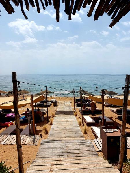 Liberty Homes ,Ai Gordis Notou - Kavos