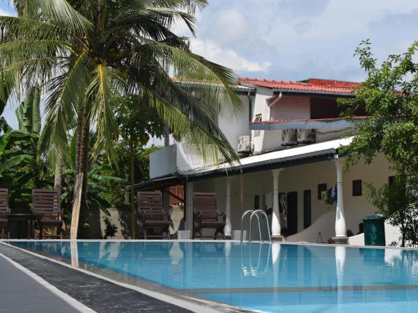 Star Holiday Resort - Hikkaduwa