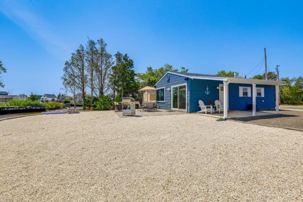 Little Egg Harbor Township Retreat With Private Dock - 長灘島