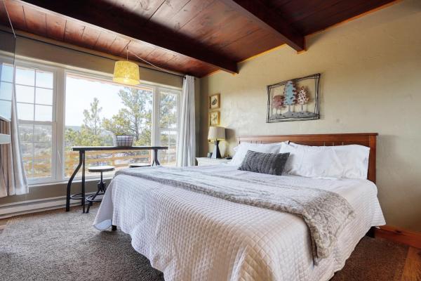 Columbine Cabin At Highland Meadows - Hot Springs, SD