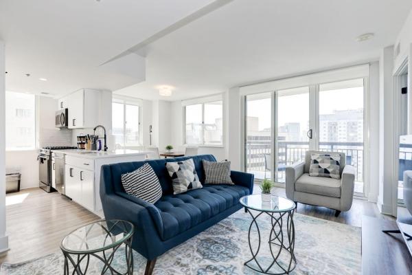 Capitol Convenience 2br Luxury Minutes From Dc - Oxon Hill, MD