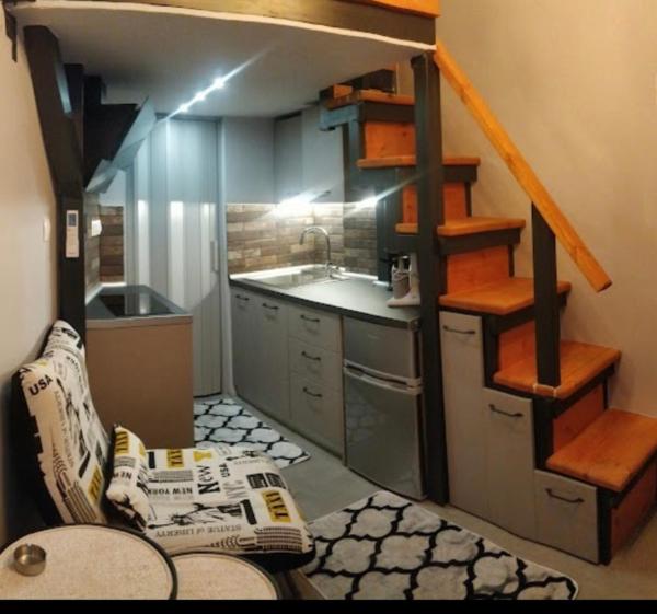 Youth Loft In Ano Poli - 塞薩洛尼基