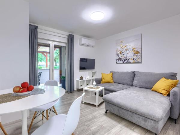 Apartment Nikola By Interhome - Poreč