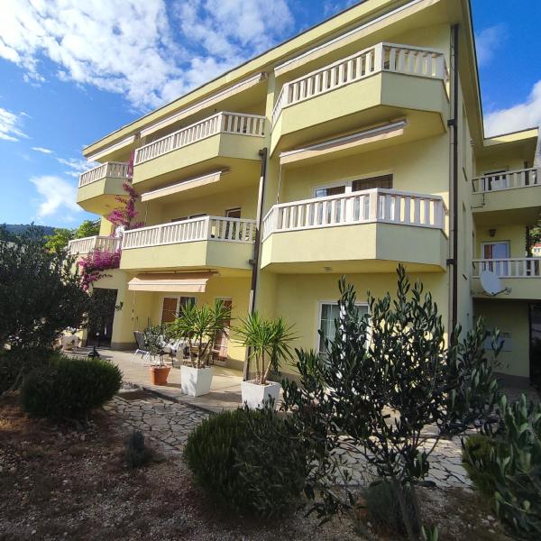 Apartments Glavaš - Makarska