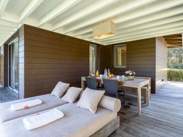 Apartment Le Trois Du Petit Sperone By Interhome - Bonifacio