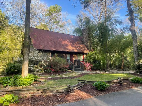 River Rock Cabin - Asheville, NC
