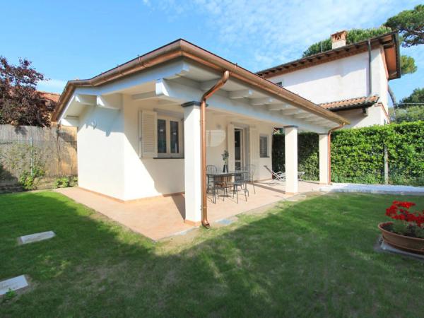 Villa Niccolò By Interhome - Forte dei Marmi