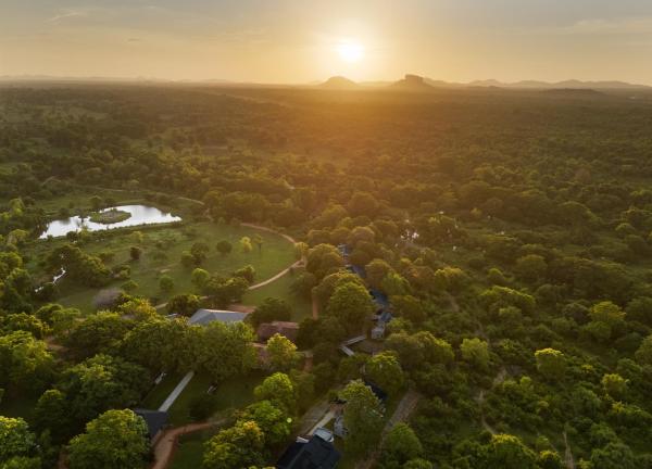 Ayugiri Ayurveda Wellness Resort Sigiriya - Sri Lanka