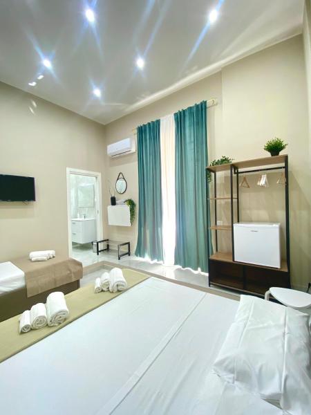 Royal Dream - Naples