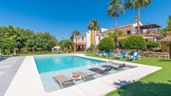 Cortijo Los Tulipanes Periana By Ruralidays - Canillas de Aceituno