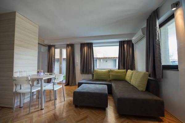 Serviced Central Theatre Apts. - A3 - North Macedonia