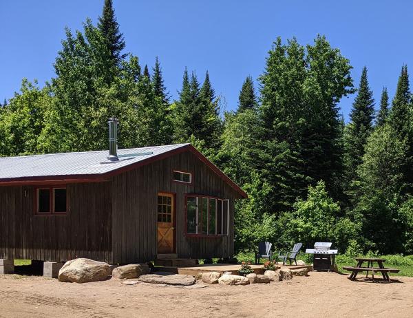 Meadowlark Cabin #5 - Ontario 60