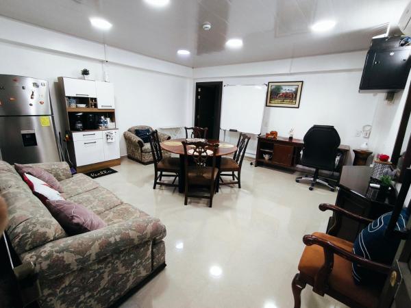 Departamento Residencial Con Garage - Portoviejo