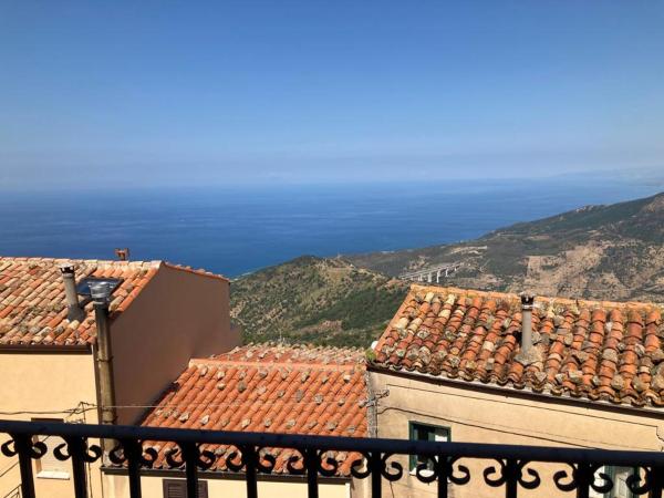 Pollina Suites & Apartments - Castelbuono